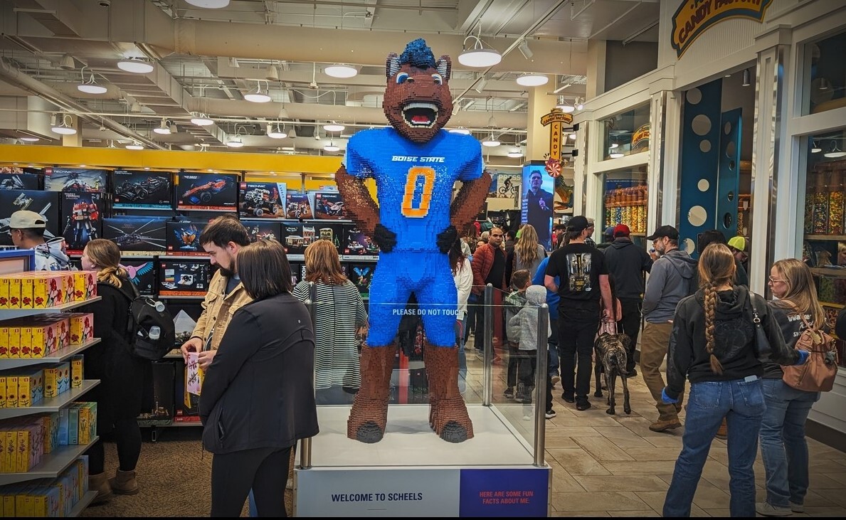 First time at Scheels: What’s it all about? – The Arbiter
